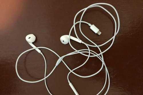 Наушники apple earpods lightning
