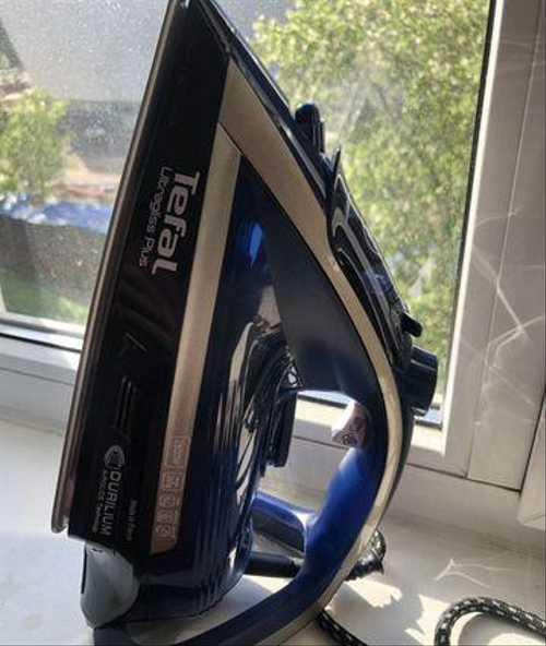 Утюг Tefal Ultragliss Plus FV6812E0