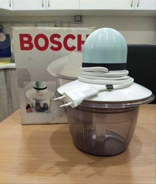 Универсальный измельчитель Bosch MMR0800/01