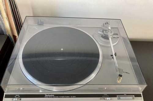 Проигрыватель винила Technics SL-D210