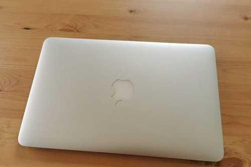 MacBook Air 11” Early 2014г 256ssd 4gb