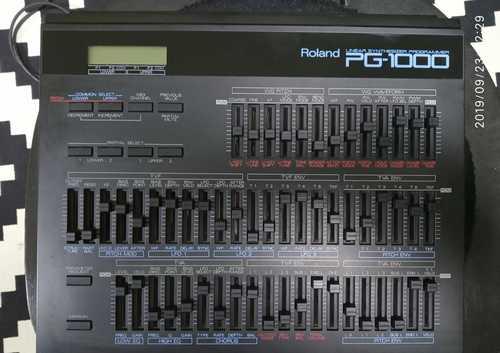 Roland PG-1000 midi programmer