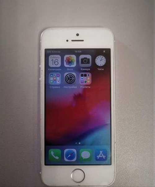 Смартфон iPhone 5S 1/16Gb