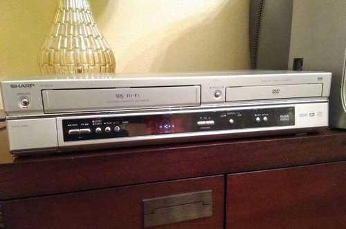 Видеомагнитофон VCR/DVD Комби Sharp DV-NC80RU