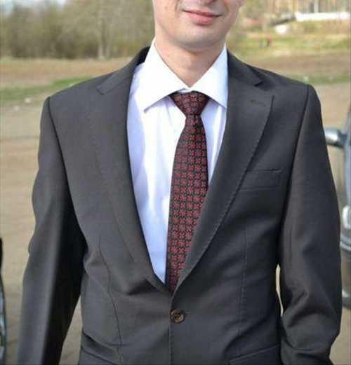 Мужской костюм