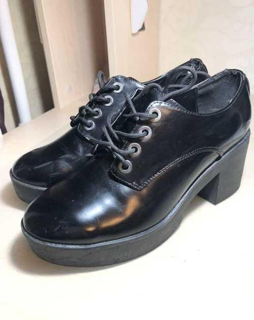 Ботинки Stradivarius