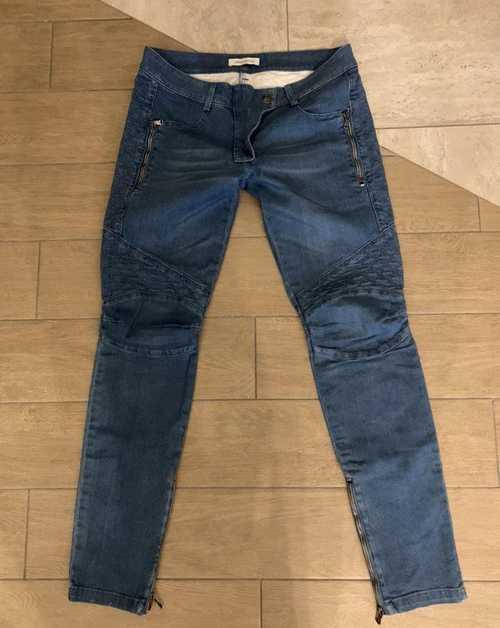 Джинсы pierre balmain 29р