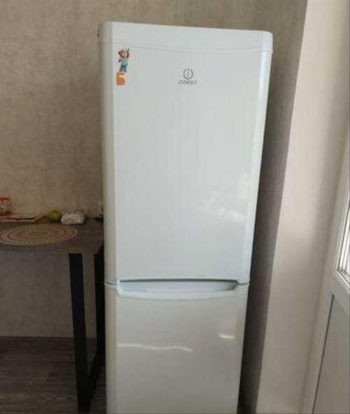 Холодильник Indesit b16.025 бу