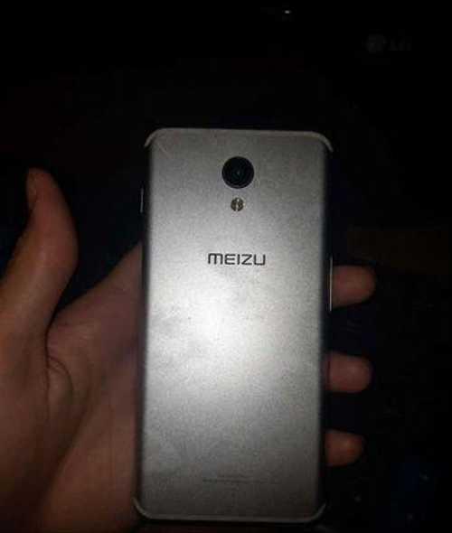 Телефон Meizu m6s