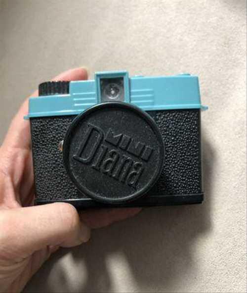 Пленочная ломокамера Diana mini