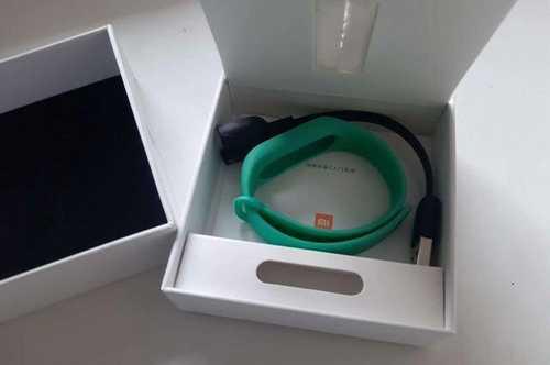Коробка, зарядка, ремешок для Xiaomi mi band 2