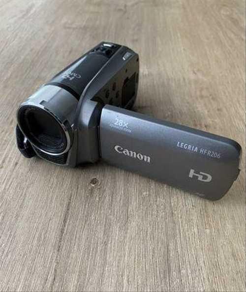 Видеокамера Canon HFR206 HD