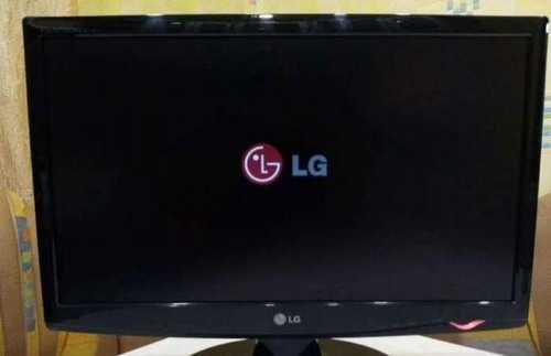 Монитор LG flatron 2243