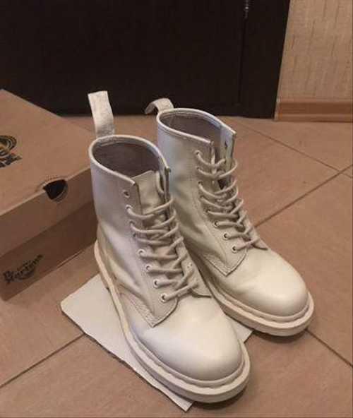 Ботинки Dr Martens 1480 Mono White (Белые)