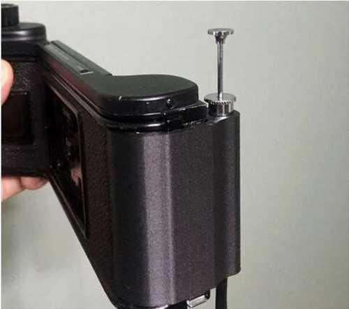 Рукоятка для камеры Mamiya Press Roll