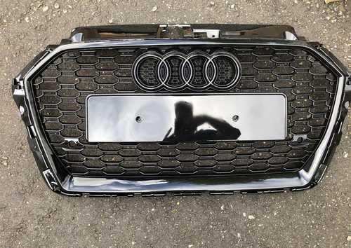 Решетка радиатора Audi A3 A3 8V в сборе rs3
