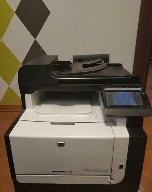 Принтер HP LaserJet CM1415fn