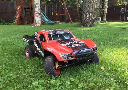 Traxxas slash 2wd vxl 1/10