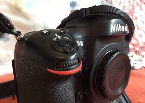 Зеркальный фотоаппарат Nikon D4