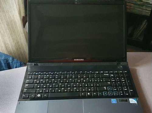 Samsung NP300E5Z-S04RU