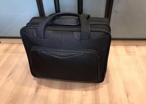Чемодан кейс пилота Samsonite