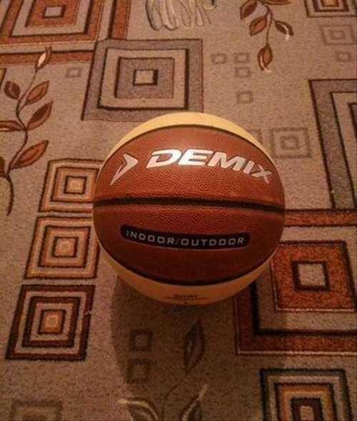 Баскетбольный мяч Demix 5