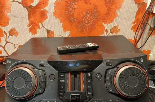 LG X-boom CL98