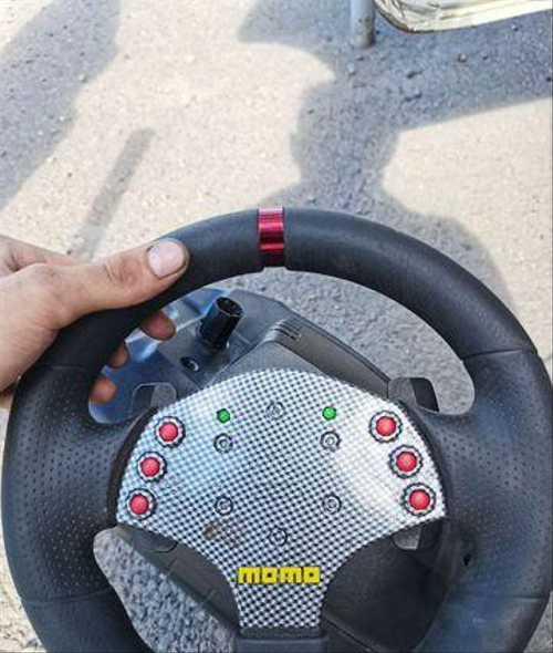 Игровой руль logitech momo 900градусов