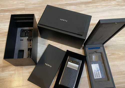 Vertu Aster Caviar Karung original (оригинал) с до