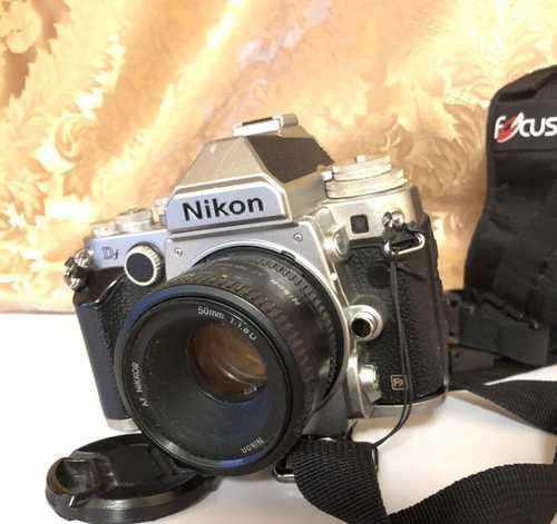 Профессиональный фотоаппарат Nikon DF