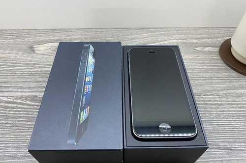Телефон iPhone5 16gb