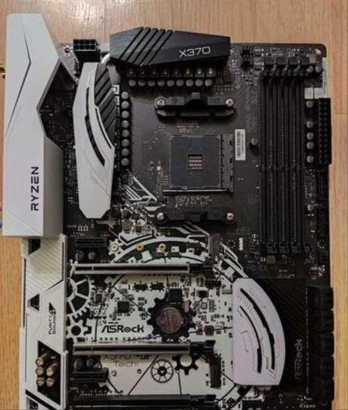 Материнская плата X370 Taichi ASRock