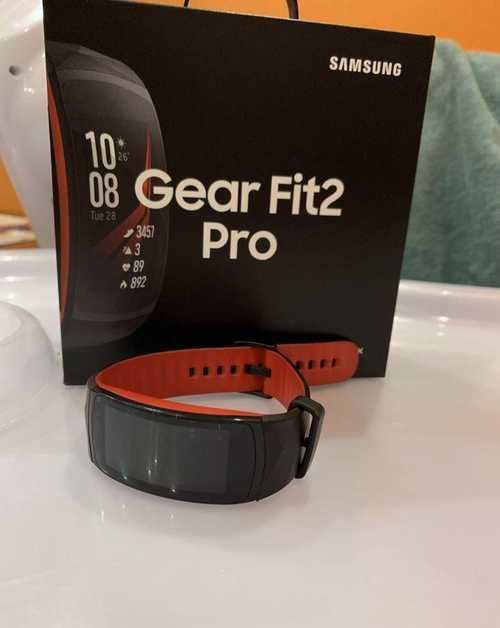 Фитнес браслет SAMSUNG gear fit 2 pro