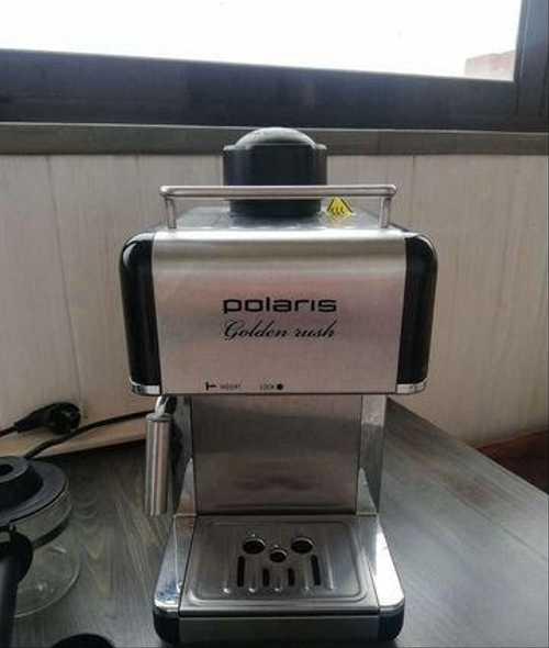 Кофеварка рожковая Polaris rcm 4006A