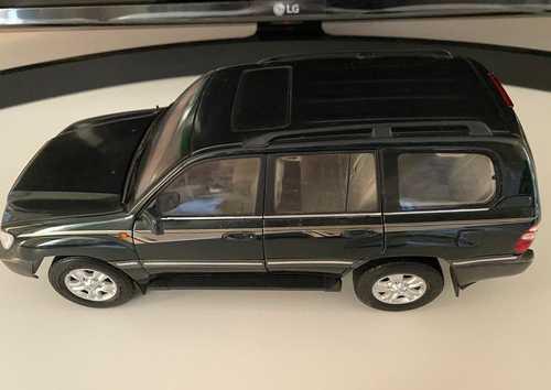 Land Cruiser 100 1:18