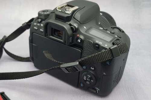 Canon EOS 77D KIT EF-S 18-55