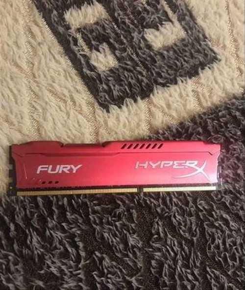Оперативная память King. HyperX Fury Red DDR3 8 GB