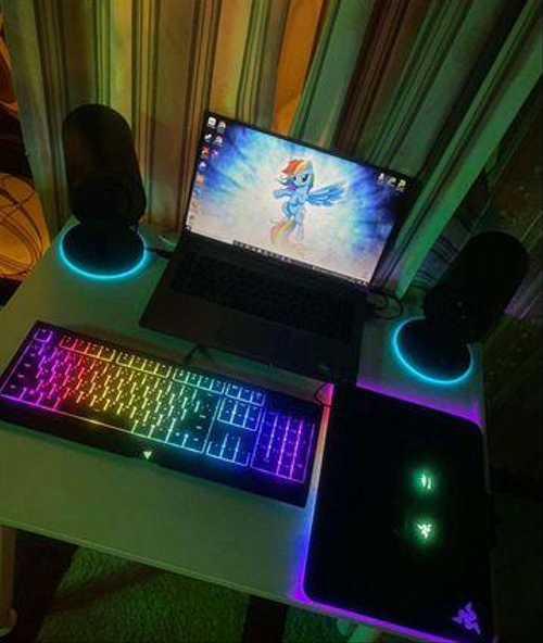 Игровые девайсы razer (клавиатура, мышка, коврик