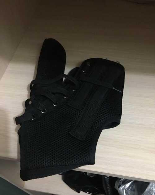 Лангета на ногу