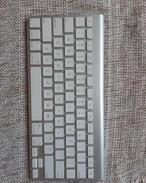 Беспроводная клавиатура Apple A1255