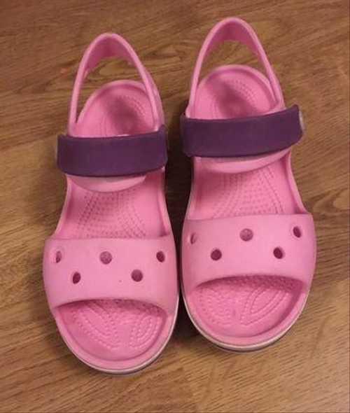 Босоножки crocs
