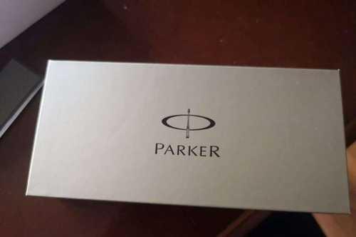 Коробка, стержень от ручки Parker