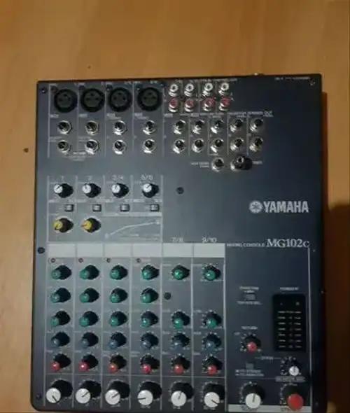 Микшерный пульт yamaha