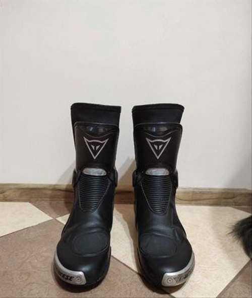 Мотоботы Dainese