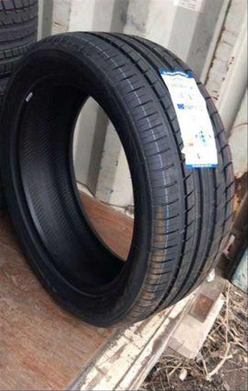 Triangle 285/45 R19