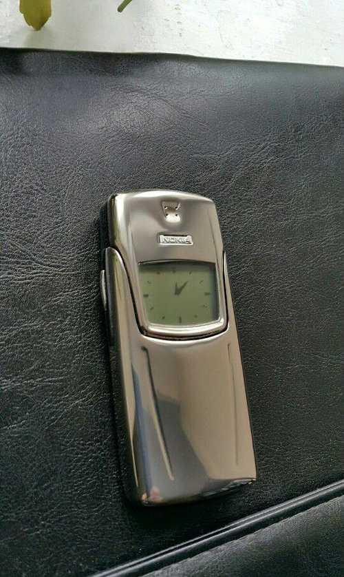 Nokia 8910