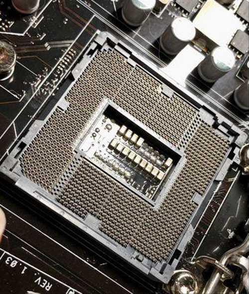 Материнская плата thin mini ITX Asus Q87T LGA 1150