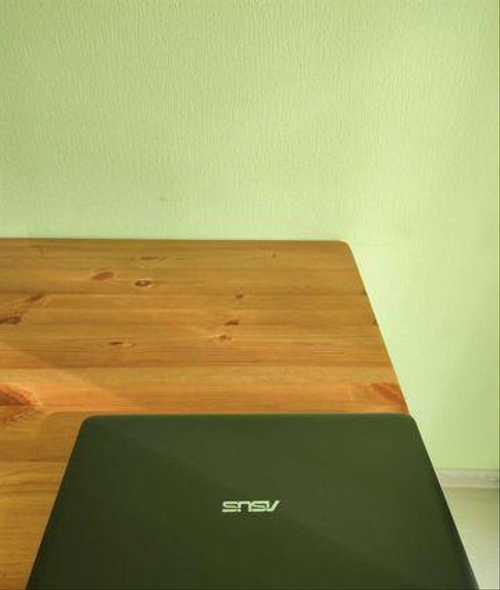 Asus i5-6198/8gb/Nvidia GeForce 920MX