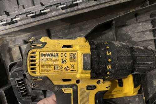 Шуруповерт DeWalt dcd 777