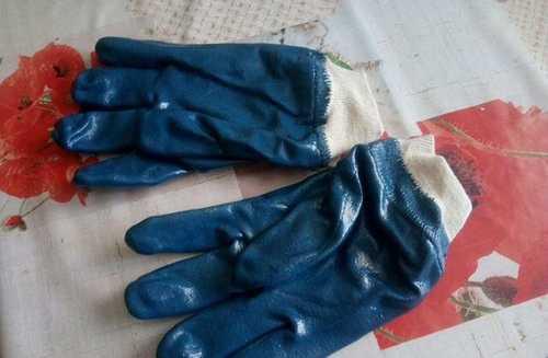 Рукавицы рабочие и перчатки